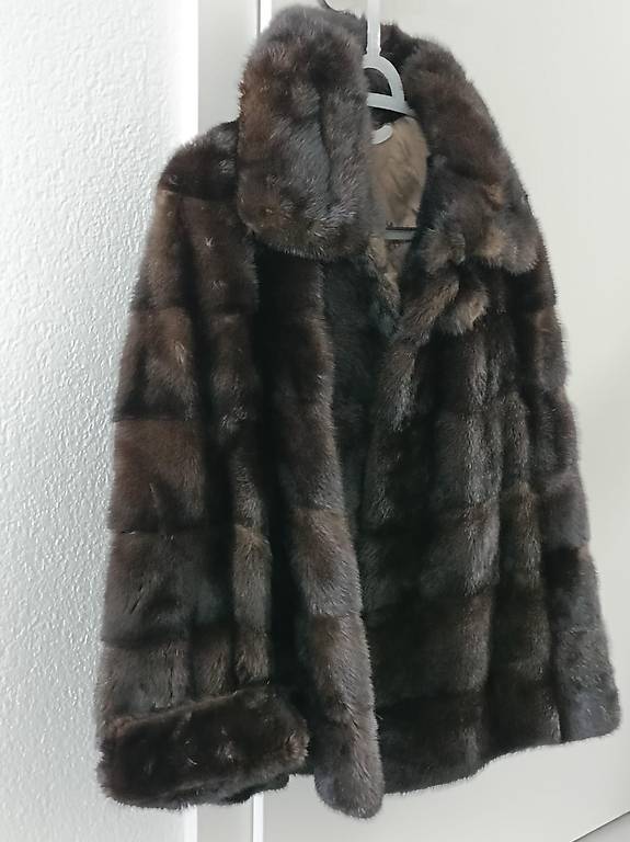 Veste en vison pour femme Canton Fribourg - anibis.ch