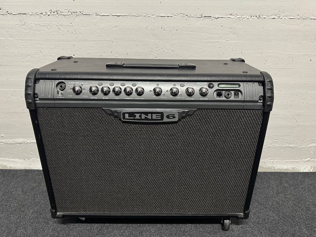 LINE 6 SPIDER 3 120 WATT Cantone San Gallo - anibis.ch