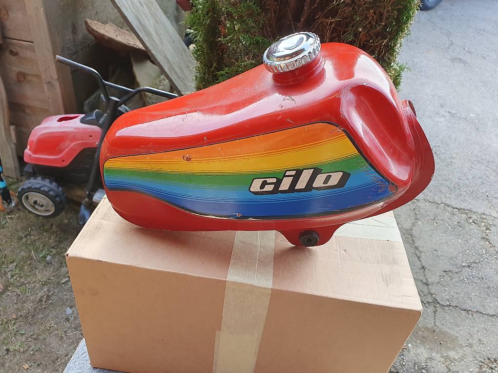 Réservoir vélomoteur cilo Canton Valais - anibis.ch