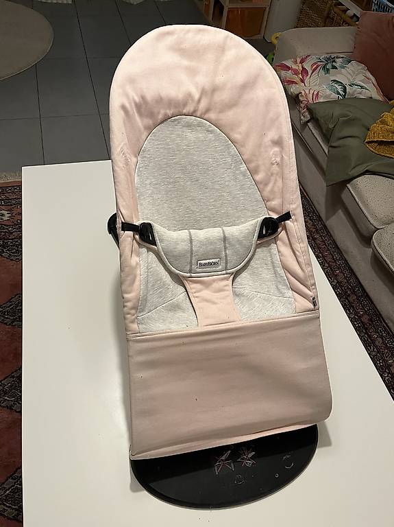 Siège bascule baby-born à donner Canton Vaud - anibis.ch