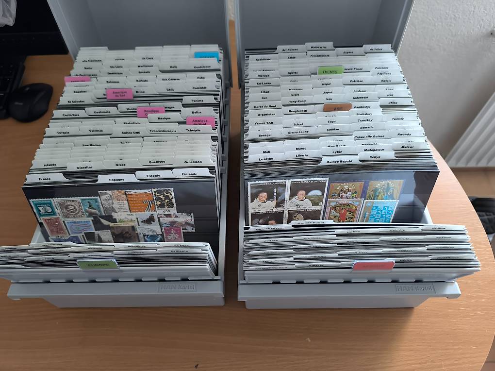 Grande collection de timbres de tous pays Canton Vaud - anibis.ch