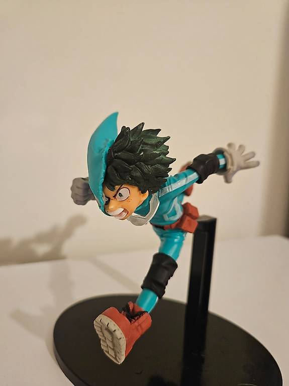 Izuku Midoriya (Deku) de My Hero Academia Canton Vaud - anibis.ch