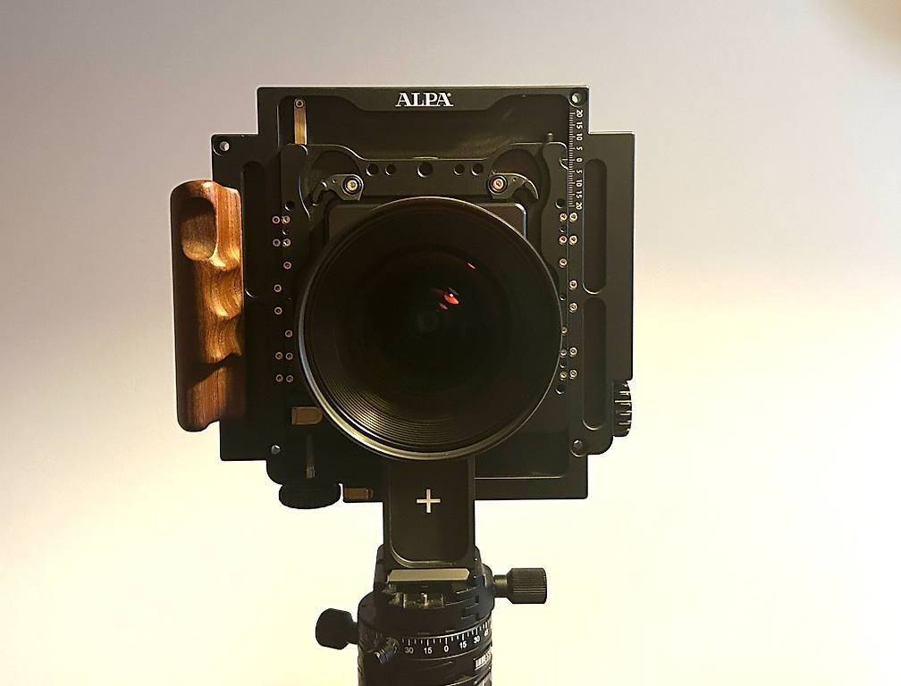 Alpa 11Si & Kern Macro Switar 50mm & Alpa master im Kanton Basel ...