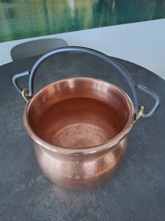 Chaudron Cuivre 10l. neuf Canton Valais - anibis.ch