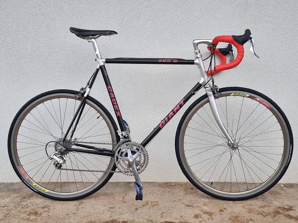 Vélo de course Giant Cadex 980C Canton Genève - anibis.ch