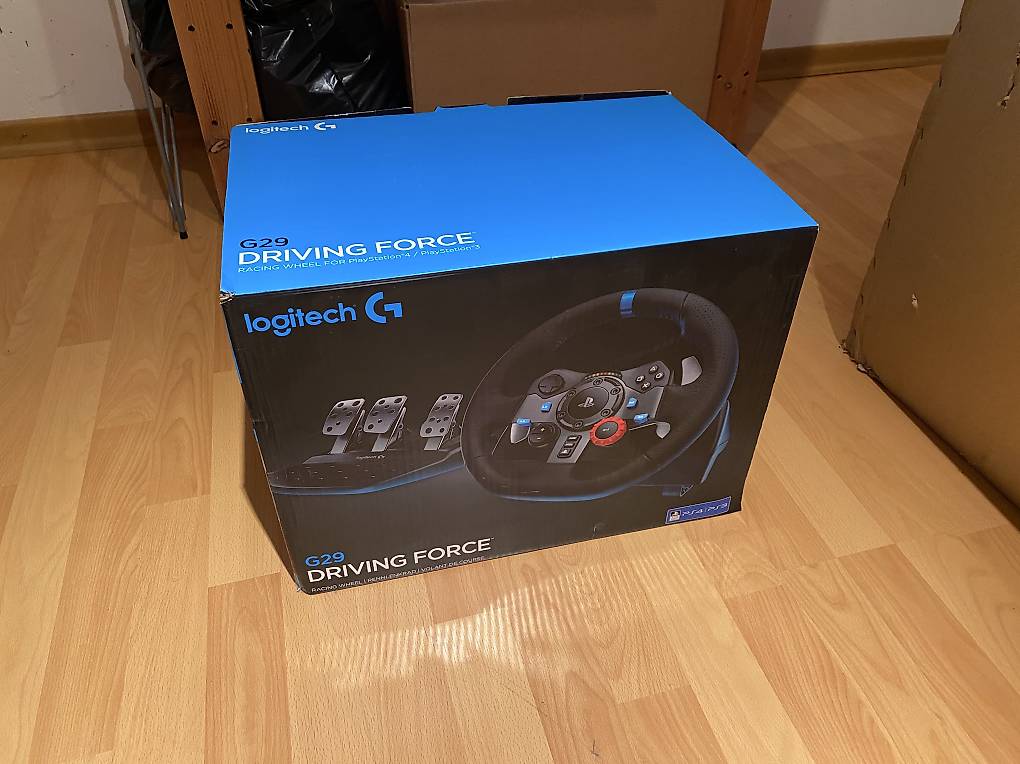Volant Logitech G29 + shifter Canton Vaud - anibis.ch