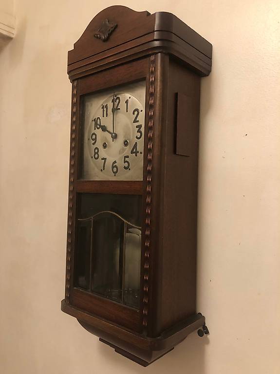 Ancienne Pendule en bois Canton Vaud - anibis.ch