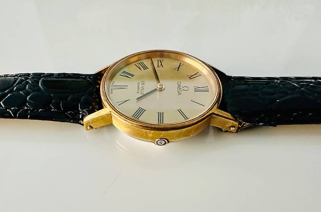 OMEGA DE VILLE Quartz 24 mm en parfait état, avec pile neuve im Kanton ...