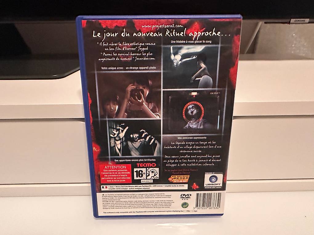 Jeu Project Zero II Crimson Butterfly PS2, boîte française Canton Vaud ...