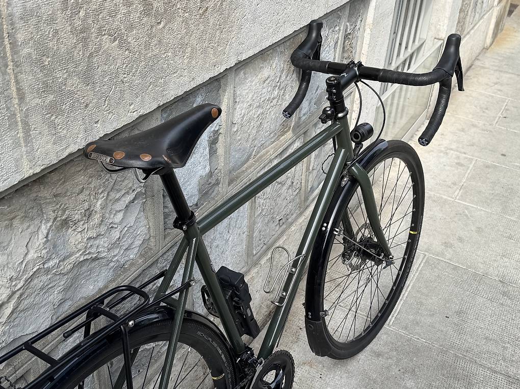 INTEC F010 Vélo de voyage / randonnée Canton Genève - anibis.ch