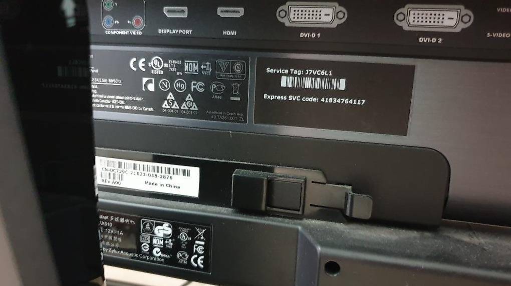 Dell 3008WFP UltraWide 30" Monitor incl. Soundbar (AX510) Canton ...