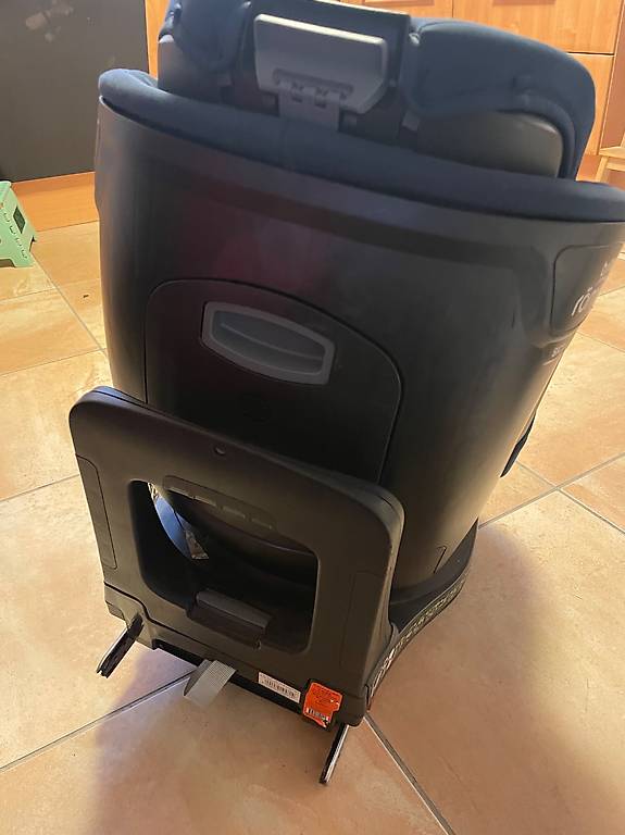 Siège auto Canton Vaud - anibis.ch