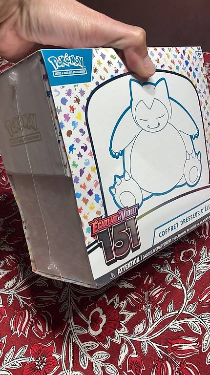 ETB Pokémon 151, FR, Neuve, défaut bord Canton Vaud - anibis.ch