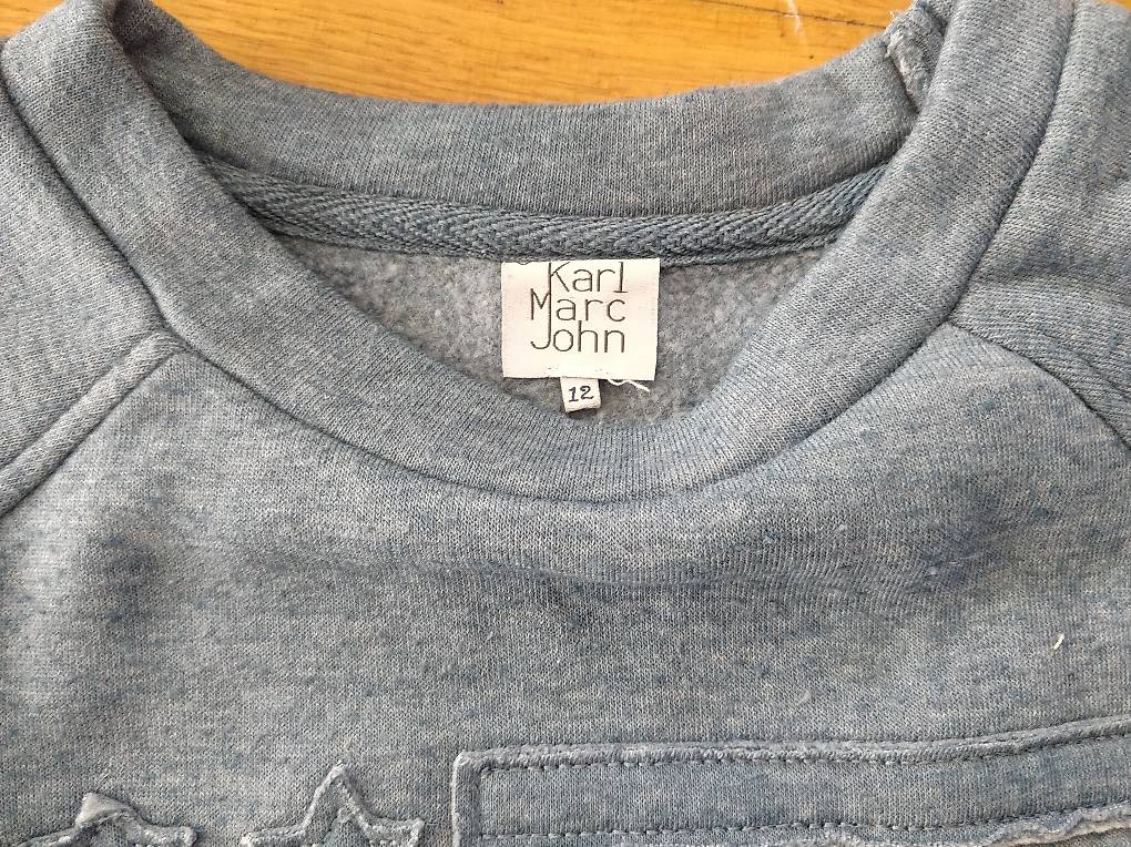 Sweat enfant Little Karl Marc John 12 ans Canton Genève - anibis.ch