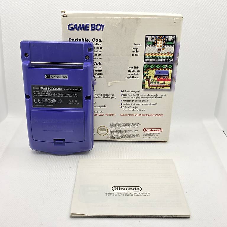 Game Boy Color Violette en Boîte. Canton Vaud - anibis.ch
