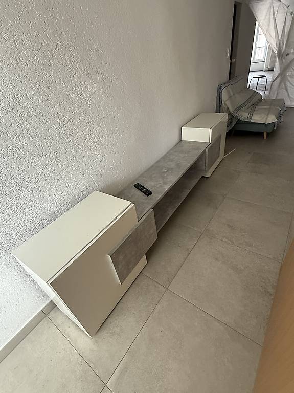 Meuble télé à donner Canton Vaud - anibis.ch