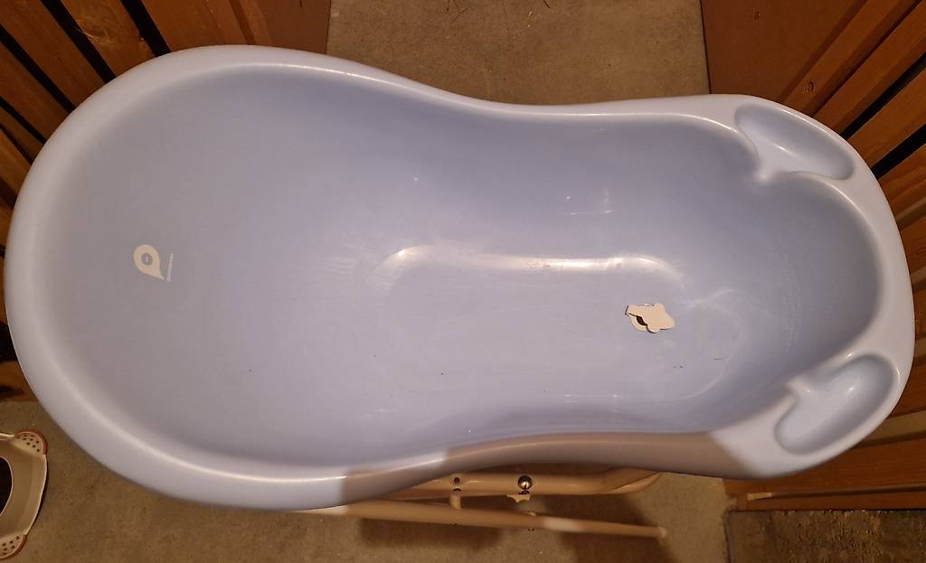 Baignoire bébé Canton Vaud - anibis.ch