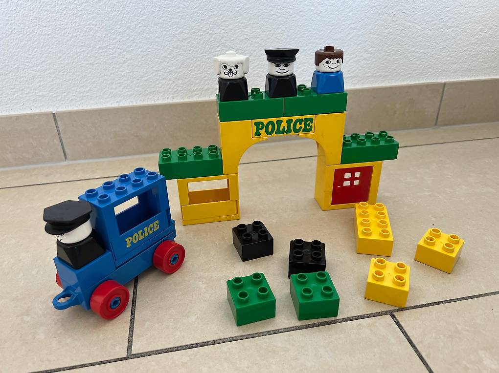 Lego Duplo Set 080 Police Canton Vaud - anibis.ch