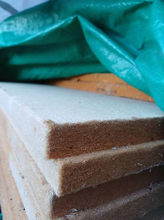 Panneaux fibre de bois 60mm Canton Fribourg - anibis.ch