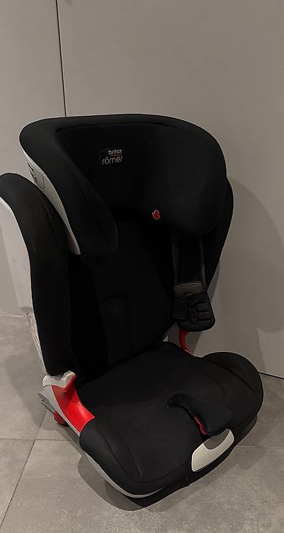 Siège enfant voiture Britax Römer Kidfix II XP Canton Vaud - anibis.ch