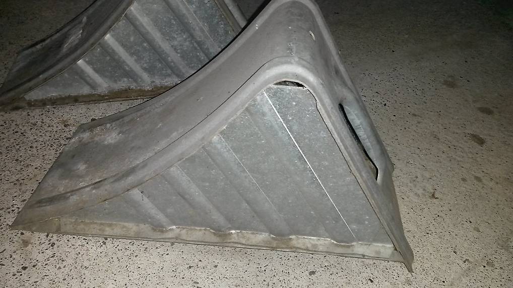 Metal keile (LKW) im Kanton Schwyz - anibis.ch