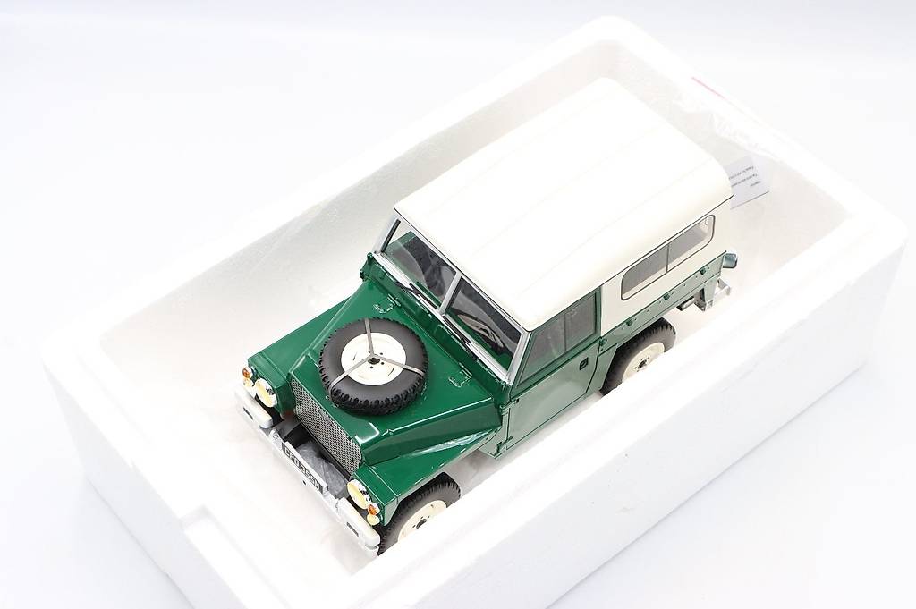Land Rover 90 Lightweight Series 3 1973 1:18 BOS Models im Kanton Bern ...