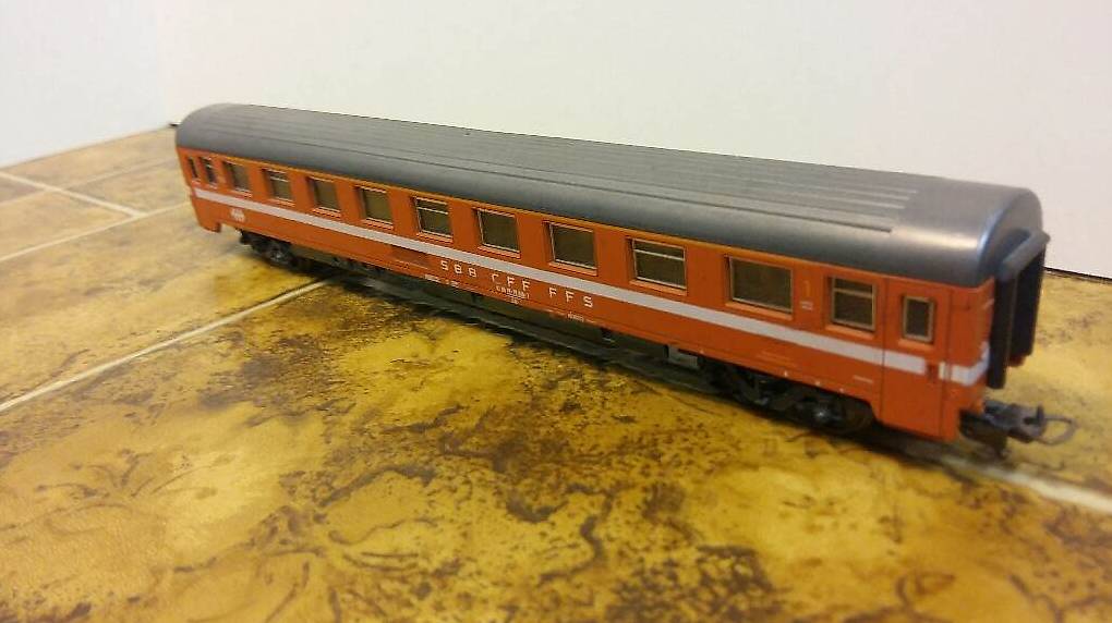 Wagon passagers orange cff sbb Canton Valais - anibis.ch