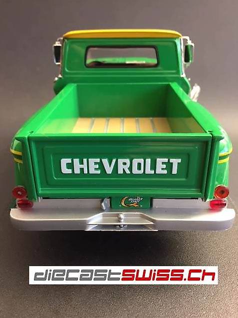 1965 Chevrolet C-10 Stepside Truck Quaker State 1/18 Canton Zurich ...