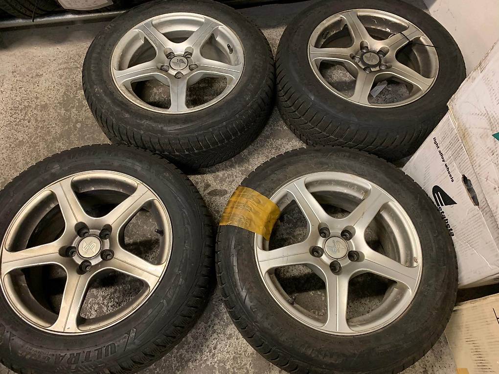 Roues complète 7Jx16 H2 ET48 / 215/60R16 99H 5x100 Canton Valais ...