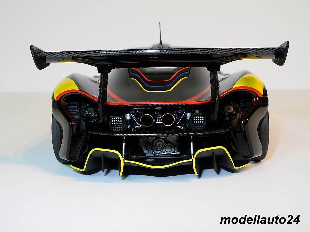 McLaren P1 GTR James Hunt Edition 2016 / Almost Real 1:18 im Kanton ...