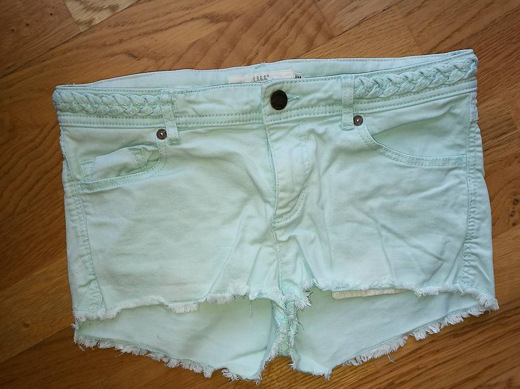 Short pour fille mint, taille 164 Canton Valais - anibis.ch