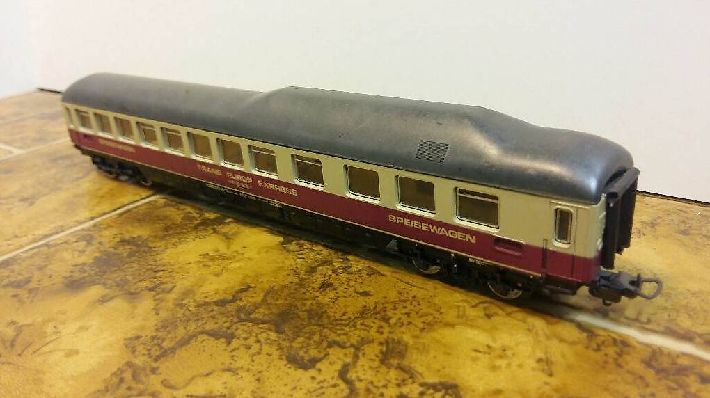 Wagon passagers Trans Europ Express Lima Canton Valais - anibis.ch