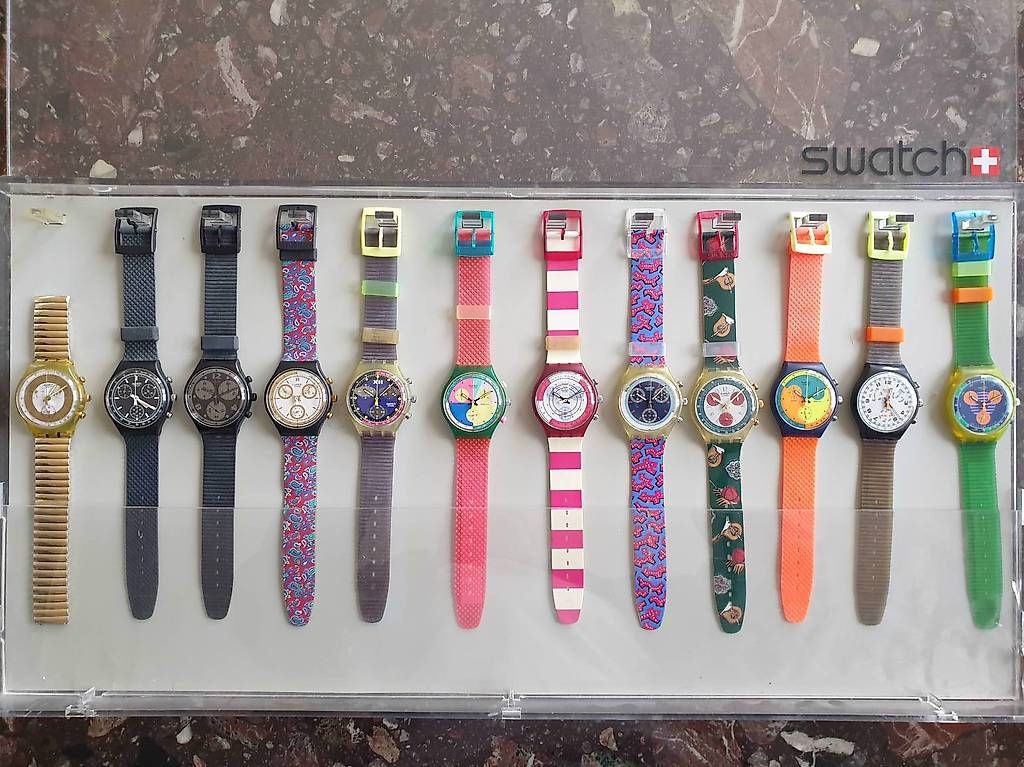Lot de 12 Swatch chrono collector 1990, bracelet plastique Canton Vaud ...