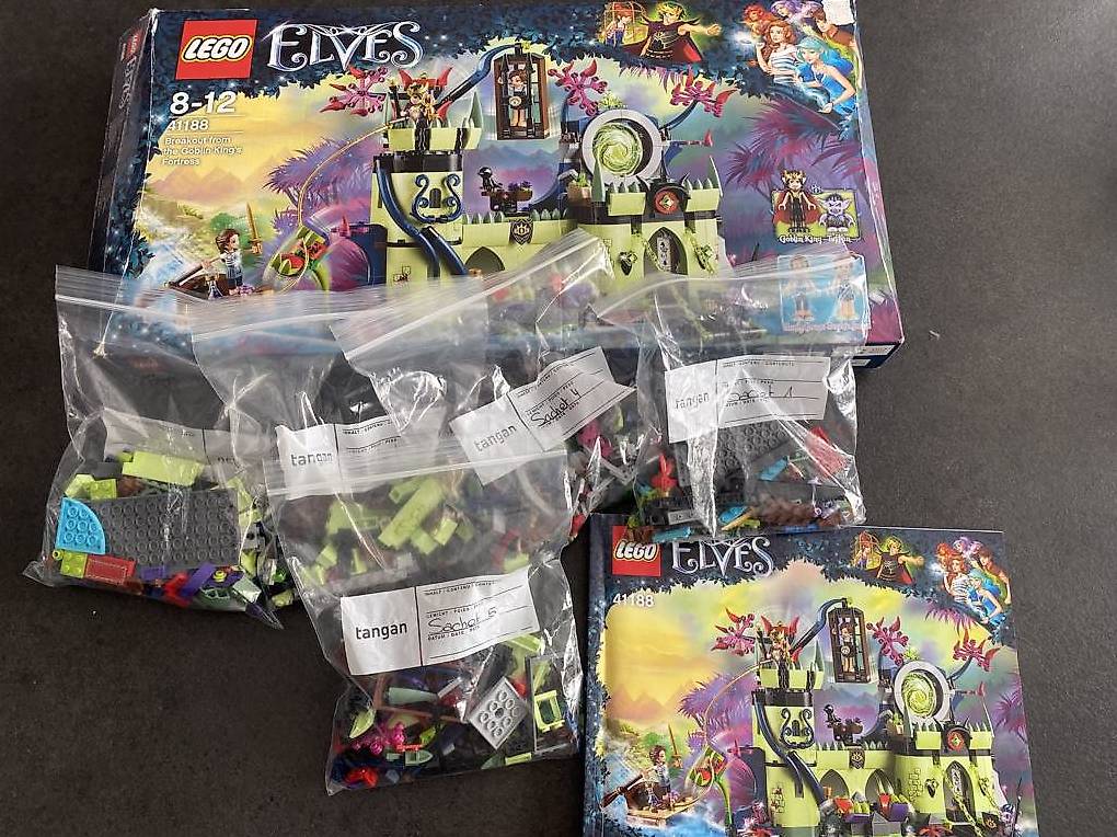 Lego 41188 - L'évasion de la forteresse du roi Gobelin. Canton Valais ...