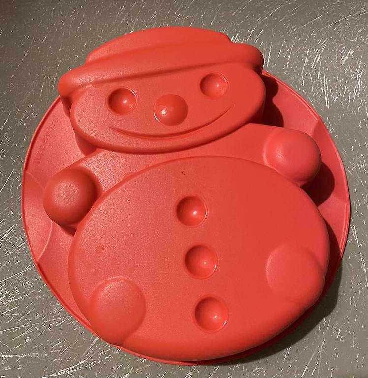 Moule silicone Tupperware forme bonhomme de neige Canton Vaud - anibis.ch