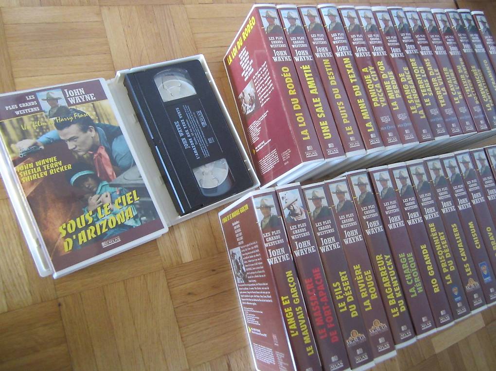 Collection 31 K7 vidéo VHS John Wayne, Editions Atlas Canton Vaud ...