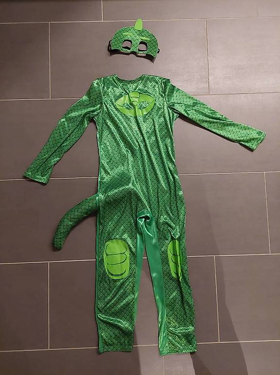 Costume Pyjamasque Gluglu 7/8 ans im Kanton Freiburg - anibis.ch