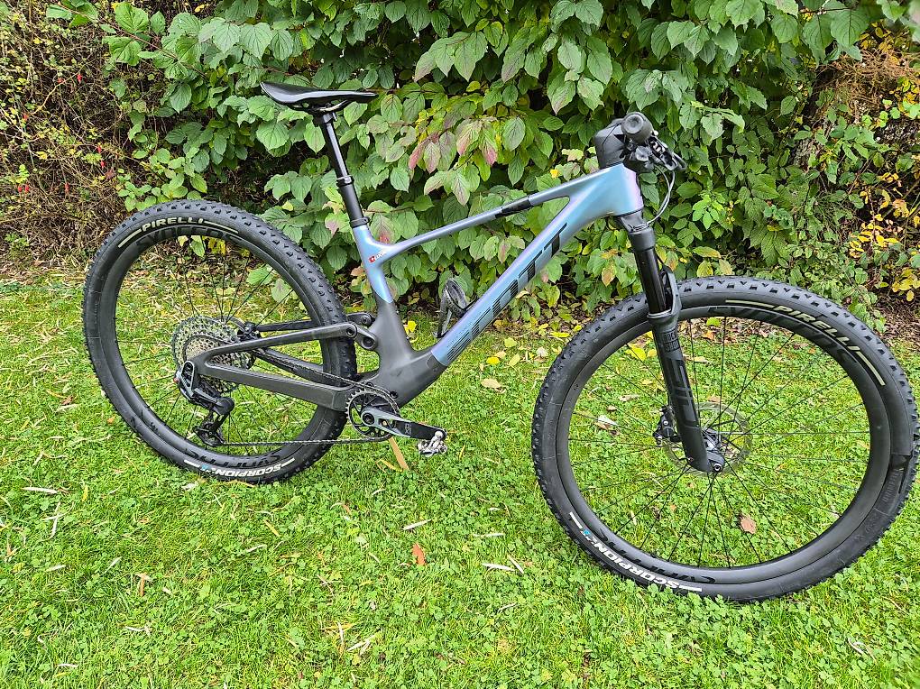 SCOTT Spark RC World Cup TR 2024 CONTESSA Canton Fribourg - anibis.ch