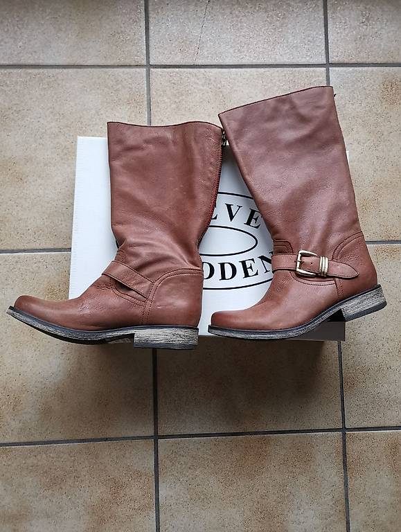 Bottes femme 38 ET 41 neuves Steve Madden Canton Vaud - anibis.ch