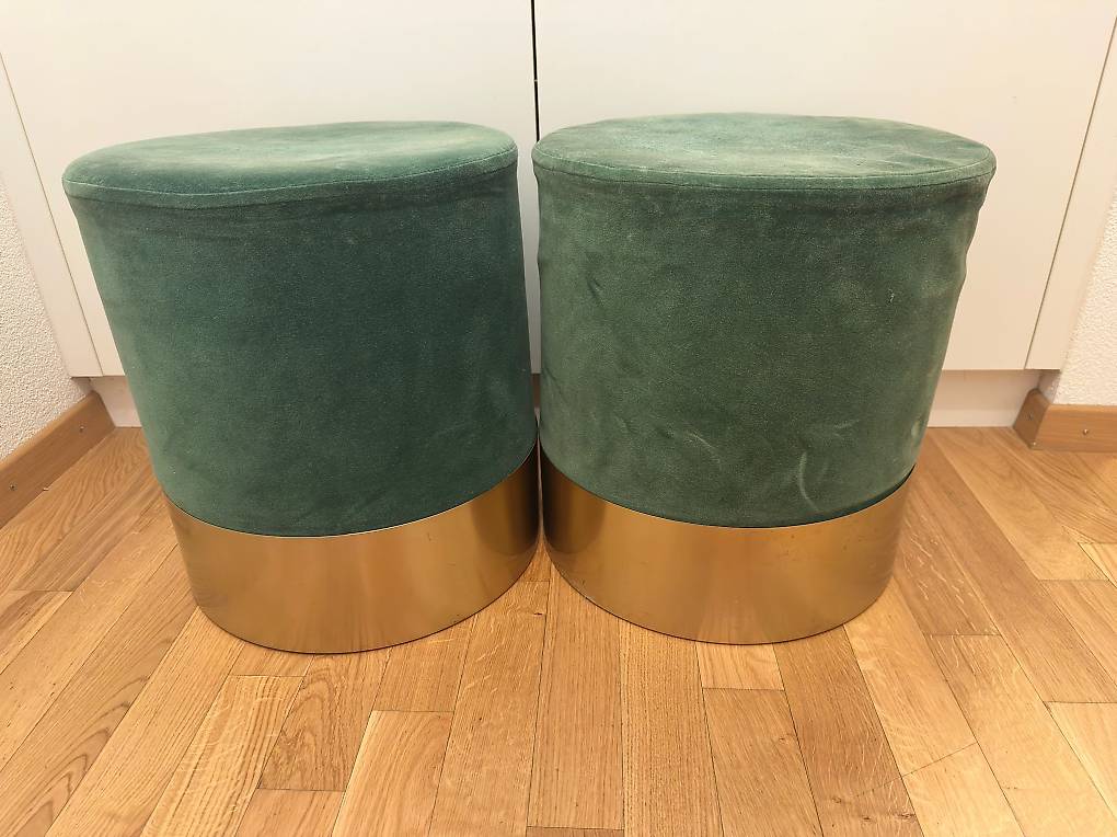 Deux POUF verts en Velours Canton Vaud - anibis.ch