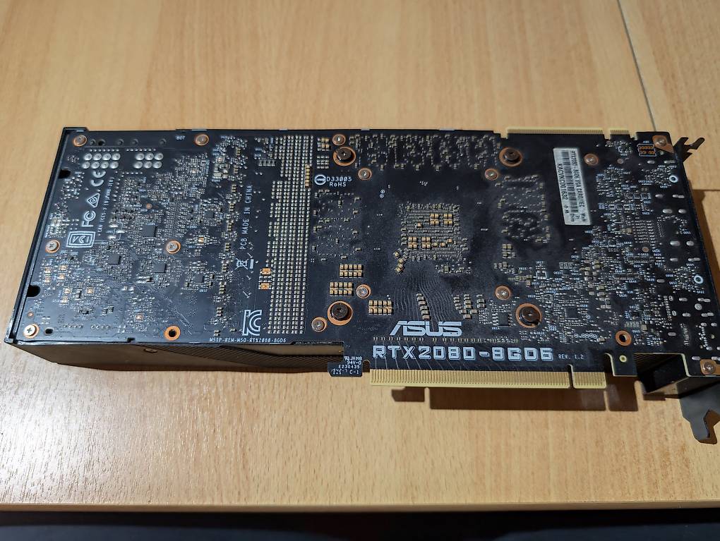 RTX 2080 ASUS Carte Graphique im Kanton Wallis - anibis.ch