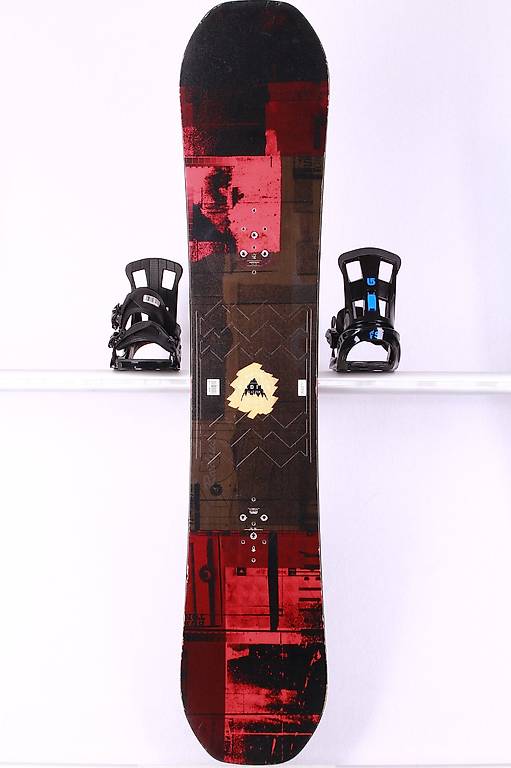 155 cm snowboard BURTON RADIUS WIDE, black/red Canton Berne - anibis.ch