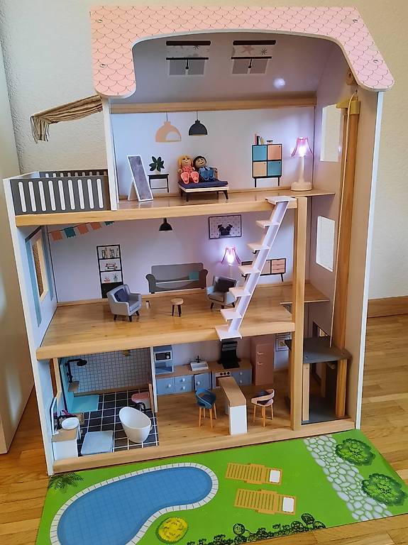 Maison de poupées Canton Vaud - anibis.ch