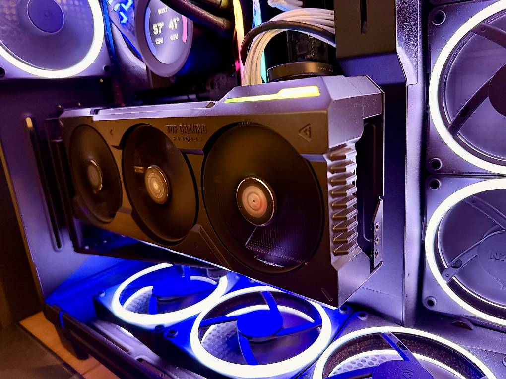 ASUS GeForce RTX 4070 Ti / 12 Go Canton Vaud - anibis.ch