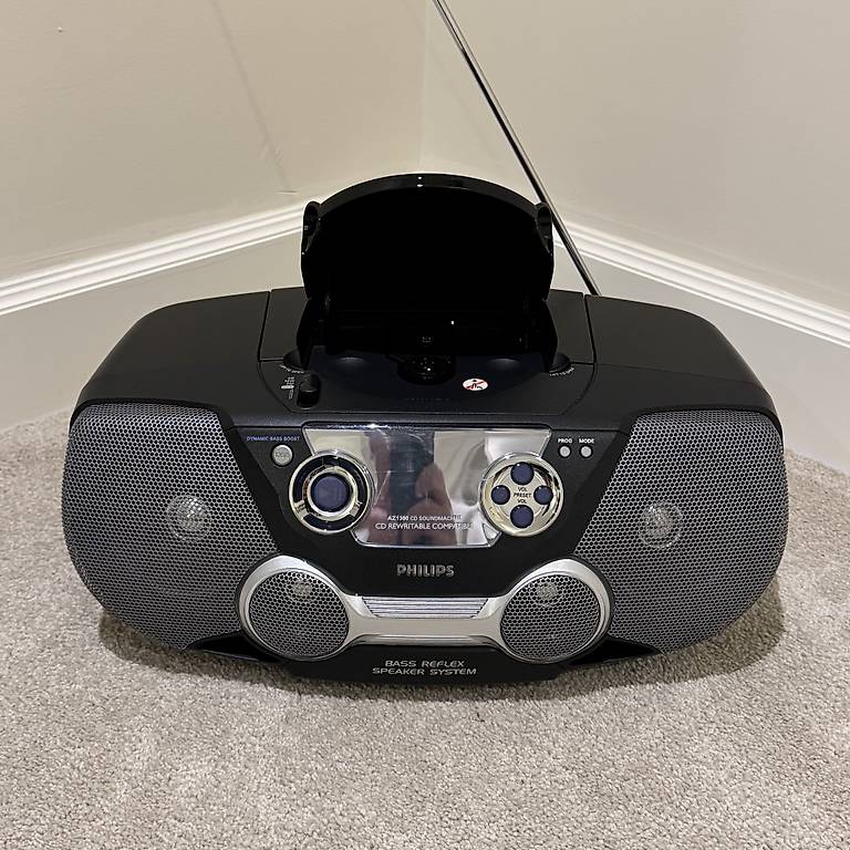 Radio CD PHILIPS Sound Machine AZ1300 Bass Reflex Canton Vaud - anibis.ch