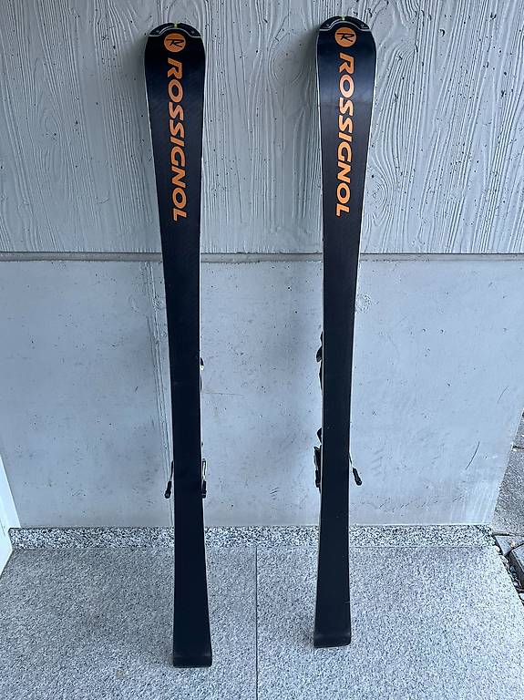 Skis carvings Rossignol Radical 9S - 150 cm Canton Valais - anibis.ch