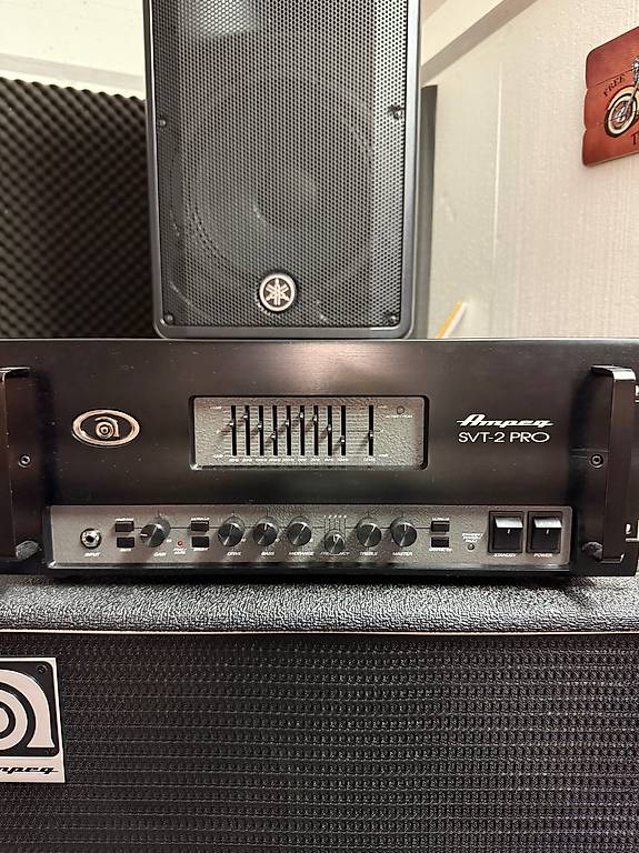 Ampli Basse, Ampeg SVT2 Pro + 2fois SVT 410HE + Péd. com. im Kanton ...