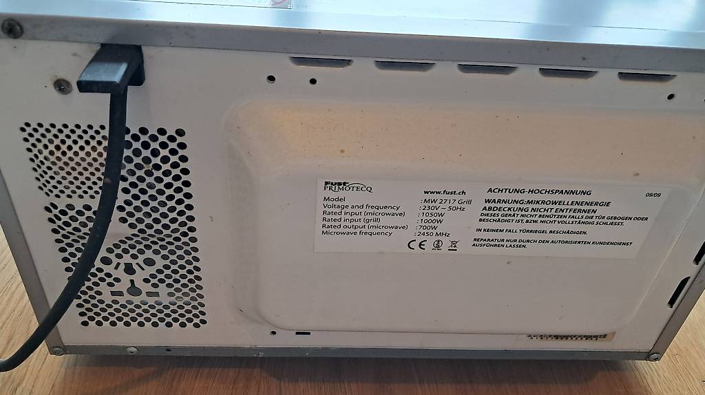 Micro-ondes Fust Primotecq Canton Genève - anibis.ch