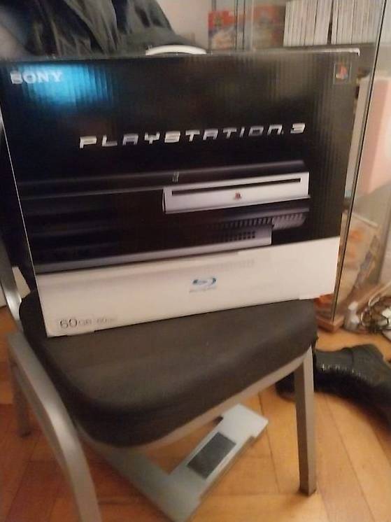 ? PS3 FAT 60 Go(PAL Rétrocompatible PS1/PS2/PS3 toutes Zone Canton ...