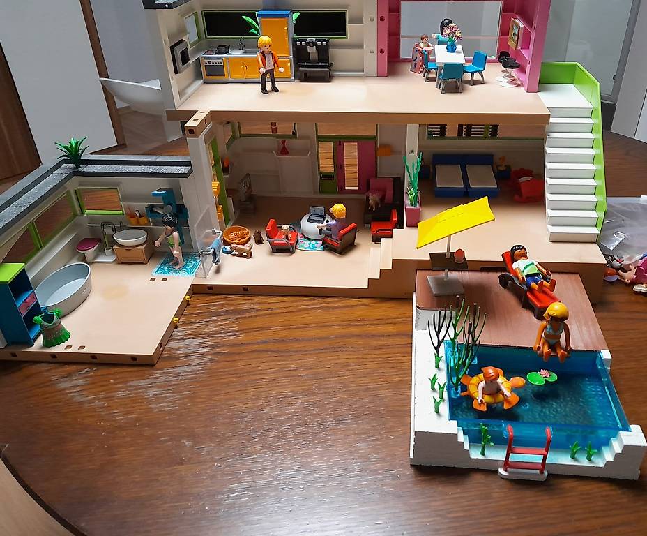 Playmobil maison familiale avec piscine et salle de bain Canton Vaud ...